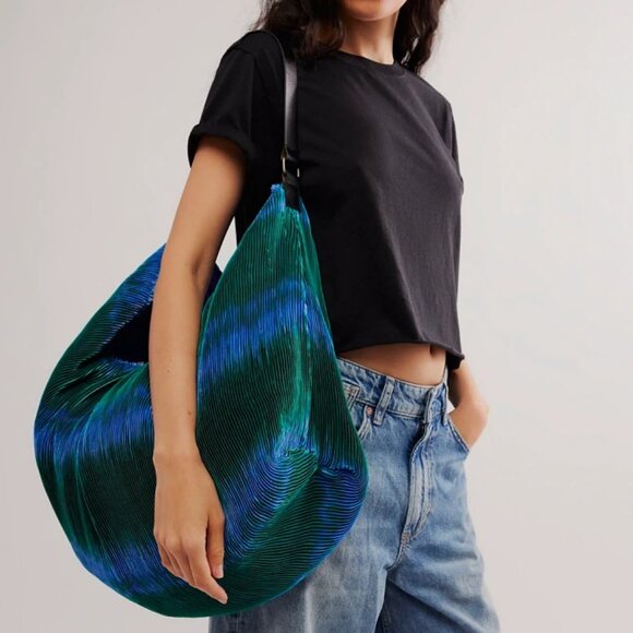 Free People | Bags | Nwt Free People Piper Plisse Tote Bag In Jungle ...